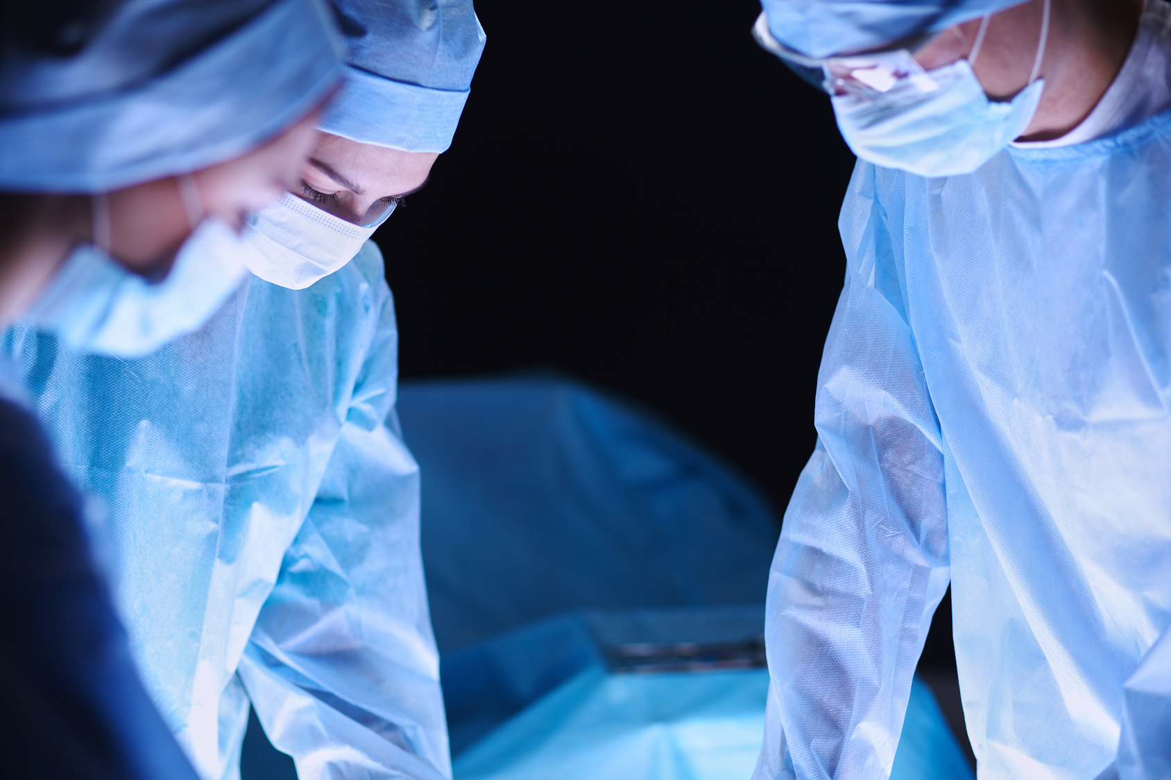 Pierwsze w Europie operacje z robotem EDGE MP1000 | medinwestycje.pl